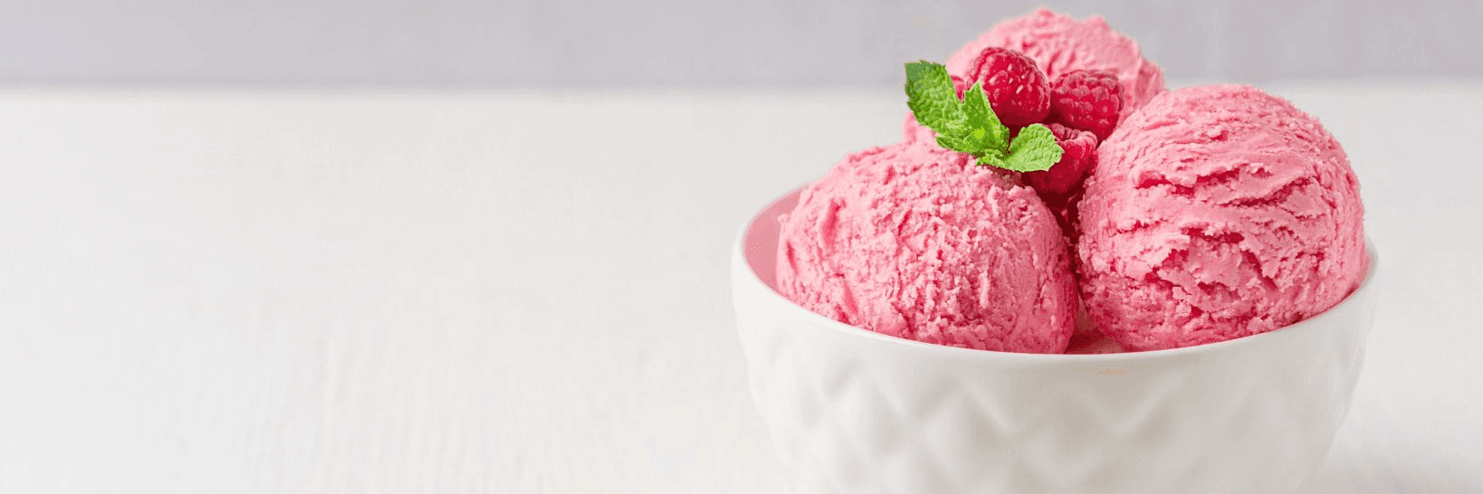 Himbeereis mit Trinknahrung